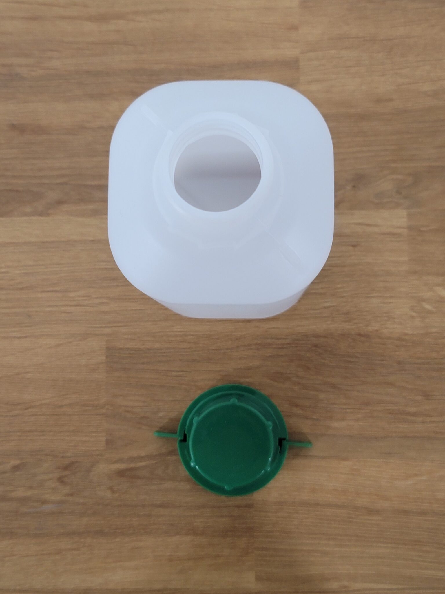 (HDPE) 750ML SAMPLE BOTTLE